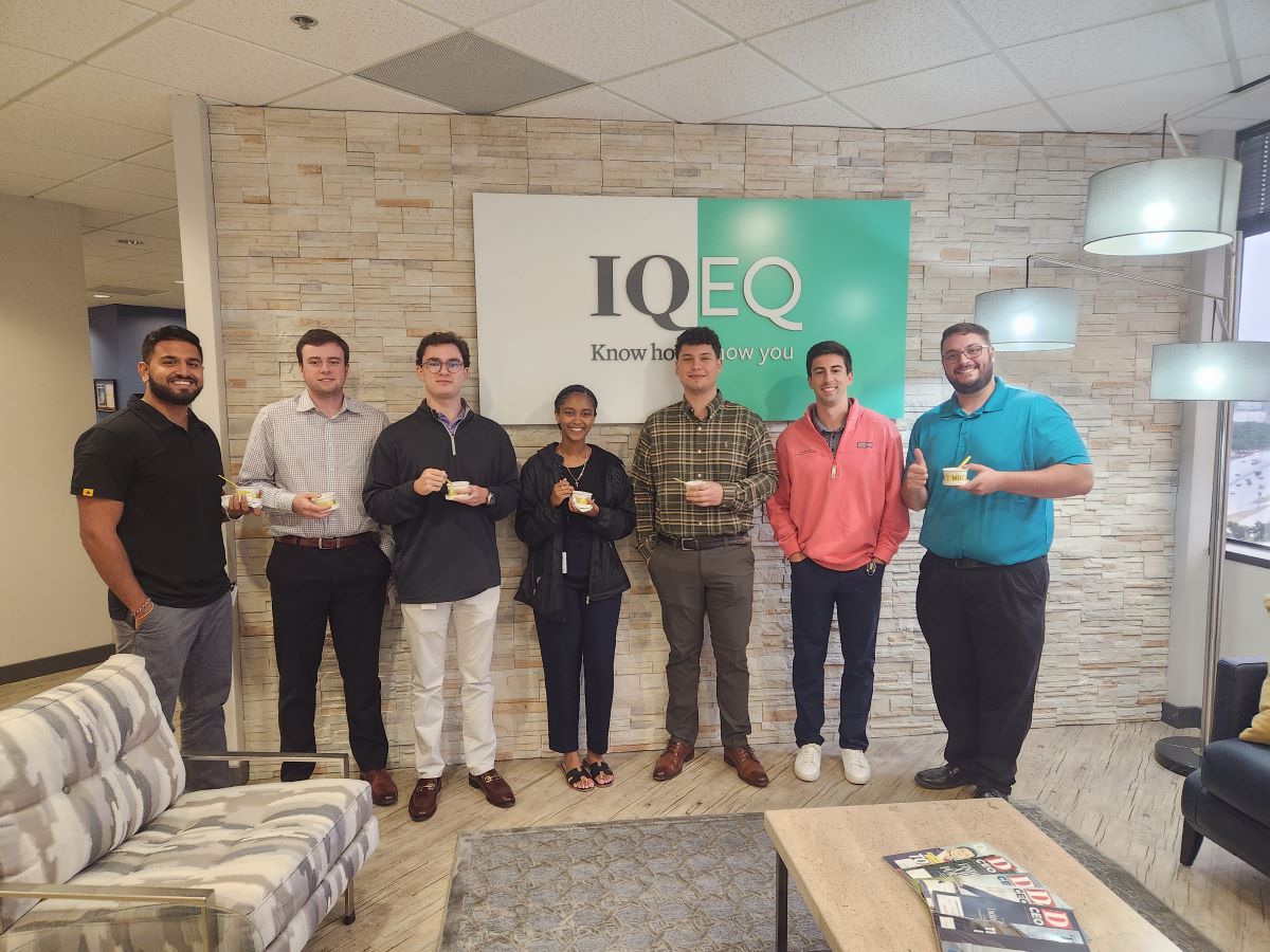 Working culture - IQ-EQ | Careers