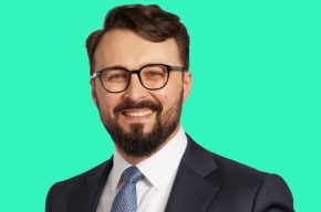 Know your customer services - IQ-EQ