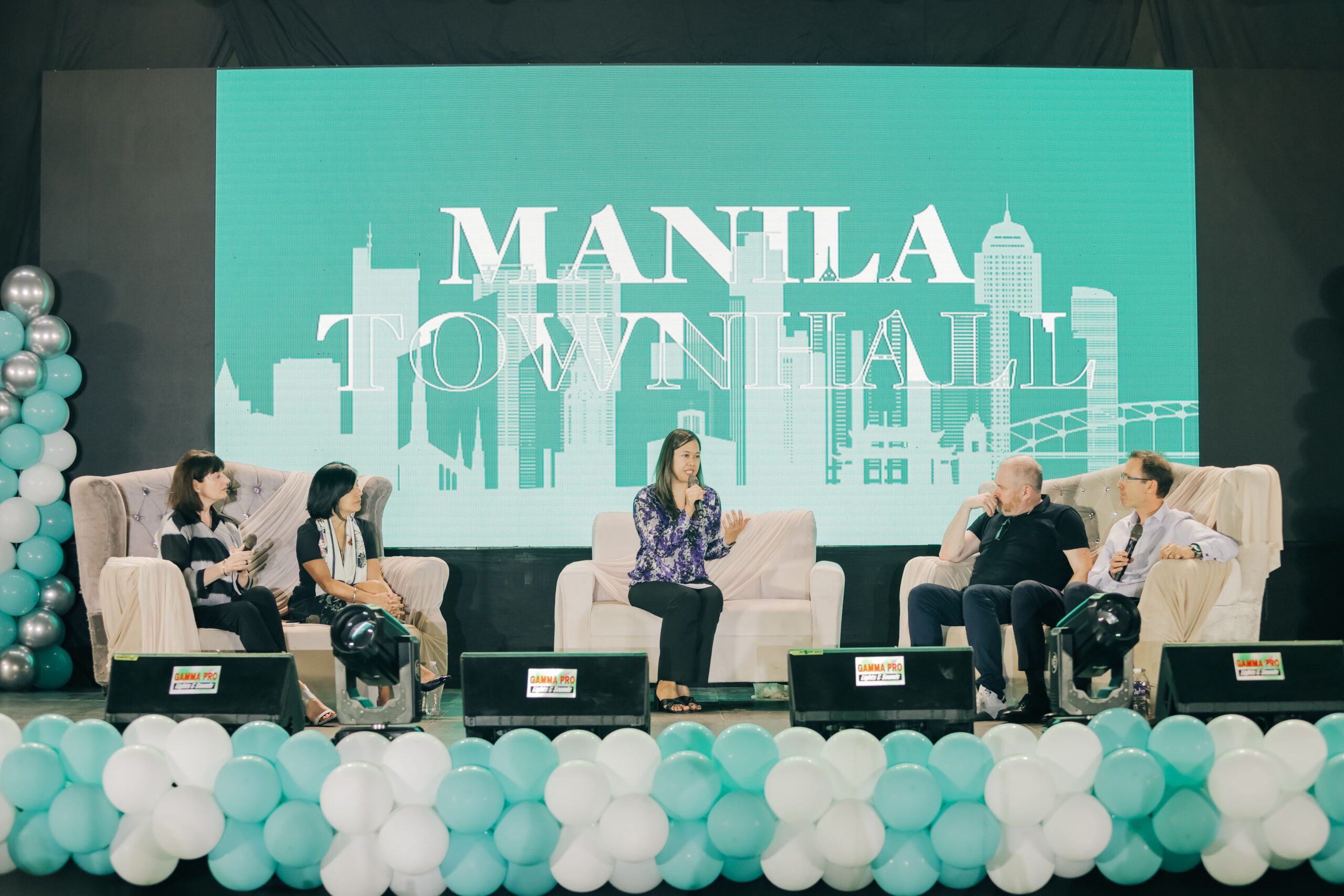 A spectacular Manila Townhall: celebrating success, growth and unity ...